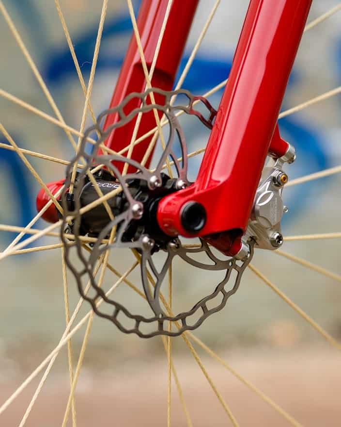 Gustav Gullholm apresenta bike de XC full suspension com menos de 8kg ...