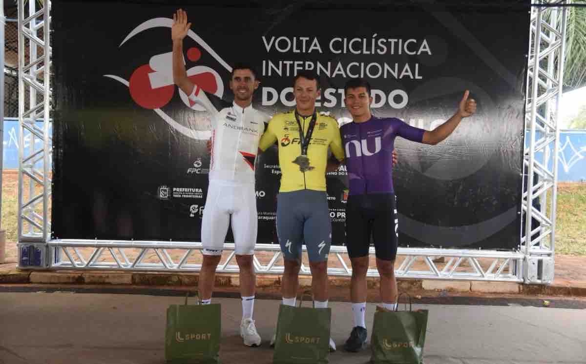Wilmar Paredes conquista a Volta de SP 2026 – Bike aos pedaços