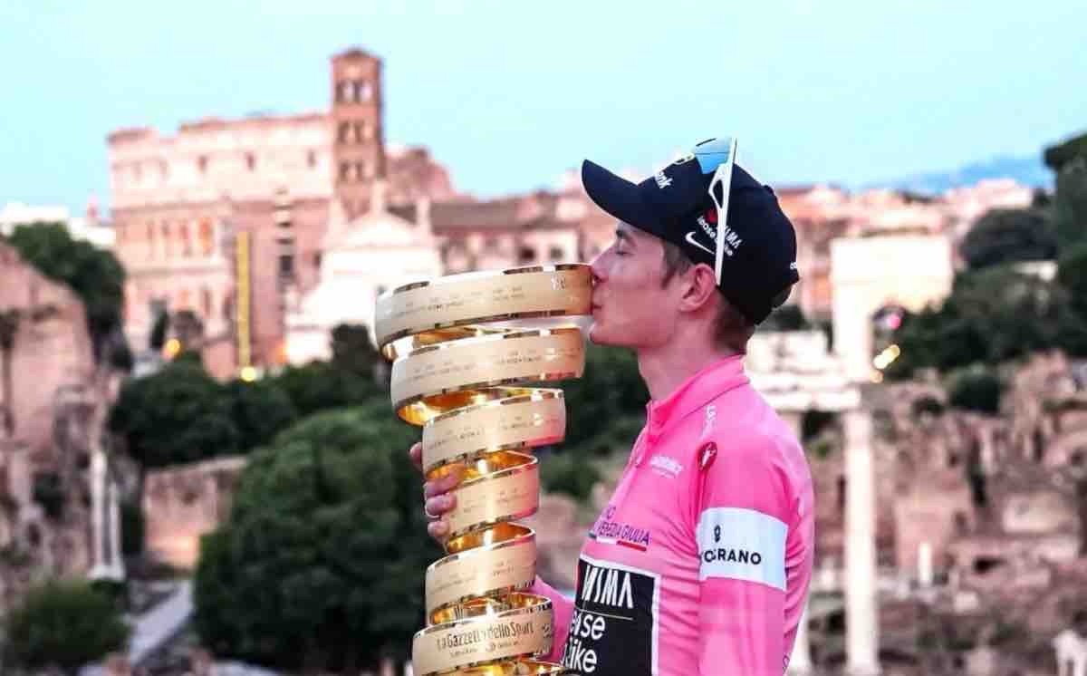 Jonas Vingegaard vence o Giro d’Italia 2026 – Bike aos pedaços